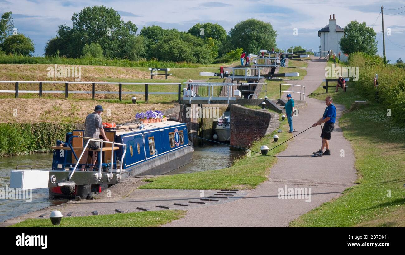 Narrowboat ascending the Foxton Flight of locks on the Grand Union ...