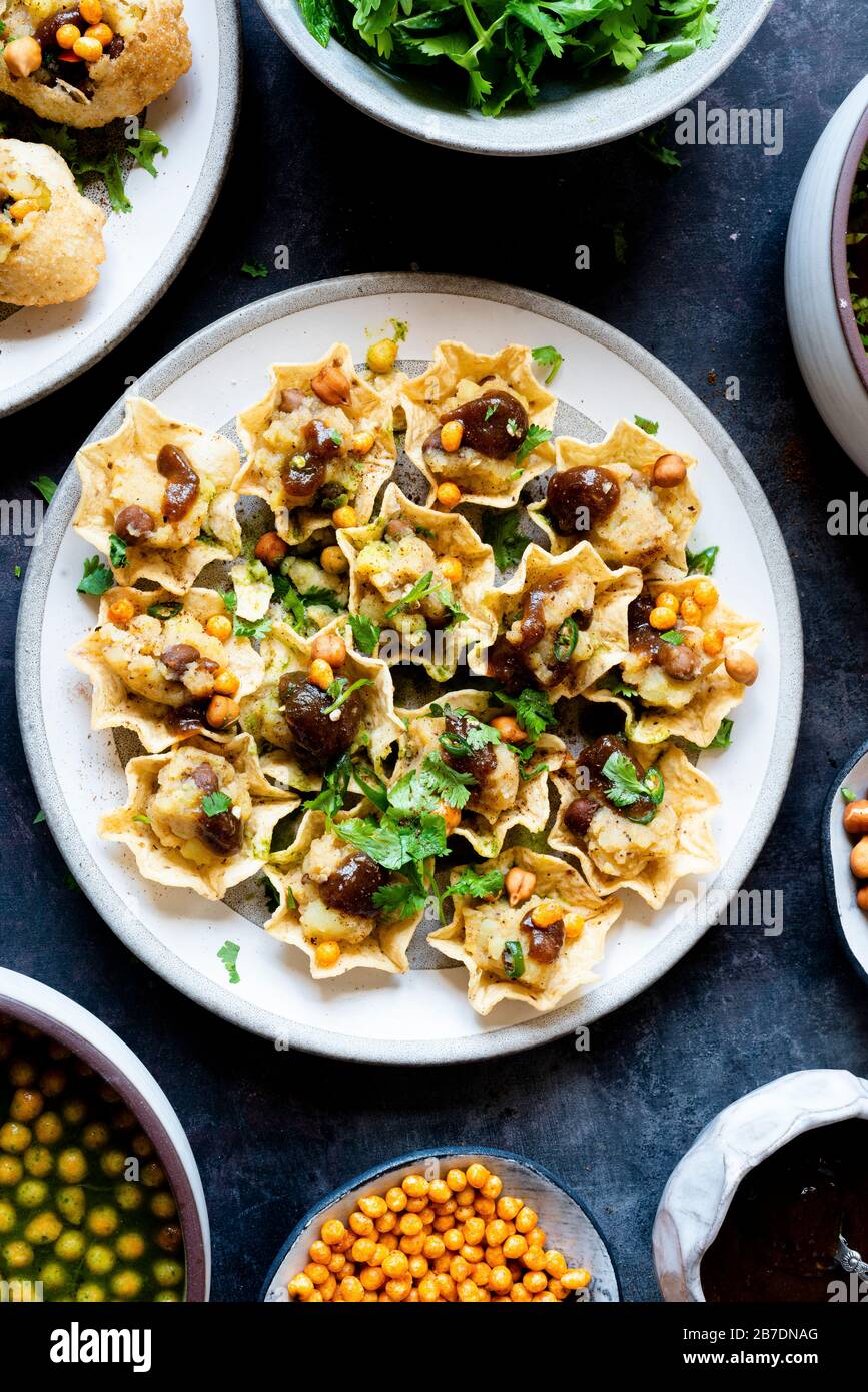 Indian street food - panipuri Stock Photo - Alamy