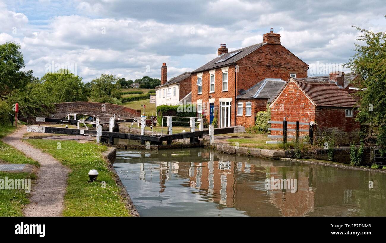 Lock near Braunston on the Grand Union Canal, Warwickshire, England, UK ...