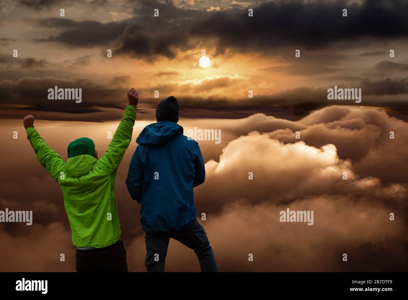 Adventure success hi-res stock photography and images - Alamy