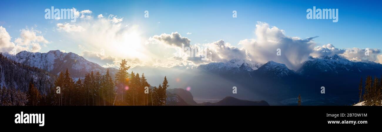 Aerial view tantalus sunset hi-res stock photography and images - Alamy