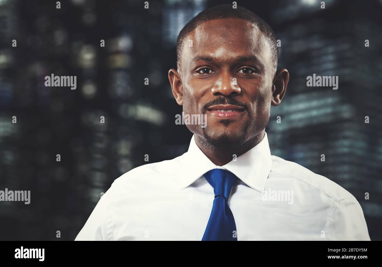 African manager hi-res stock photography and images - Alamy
