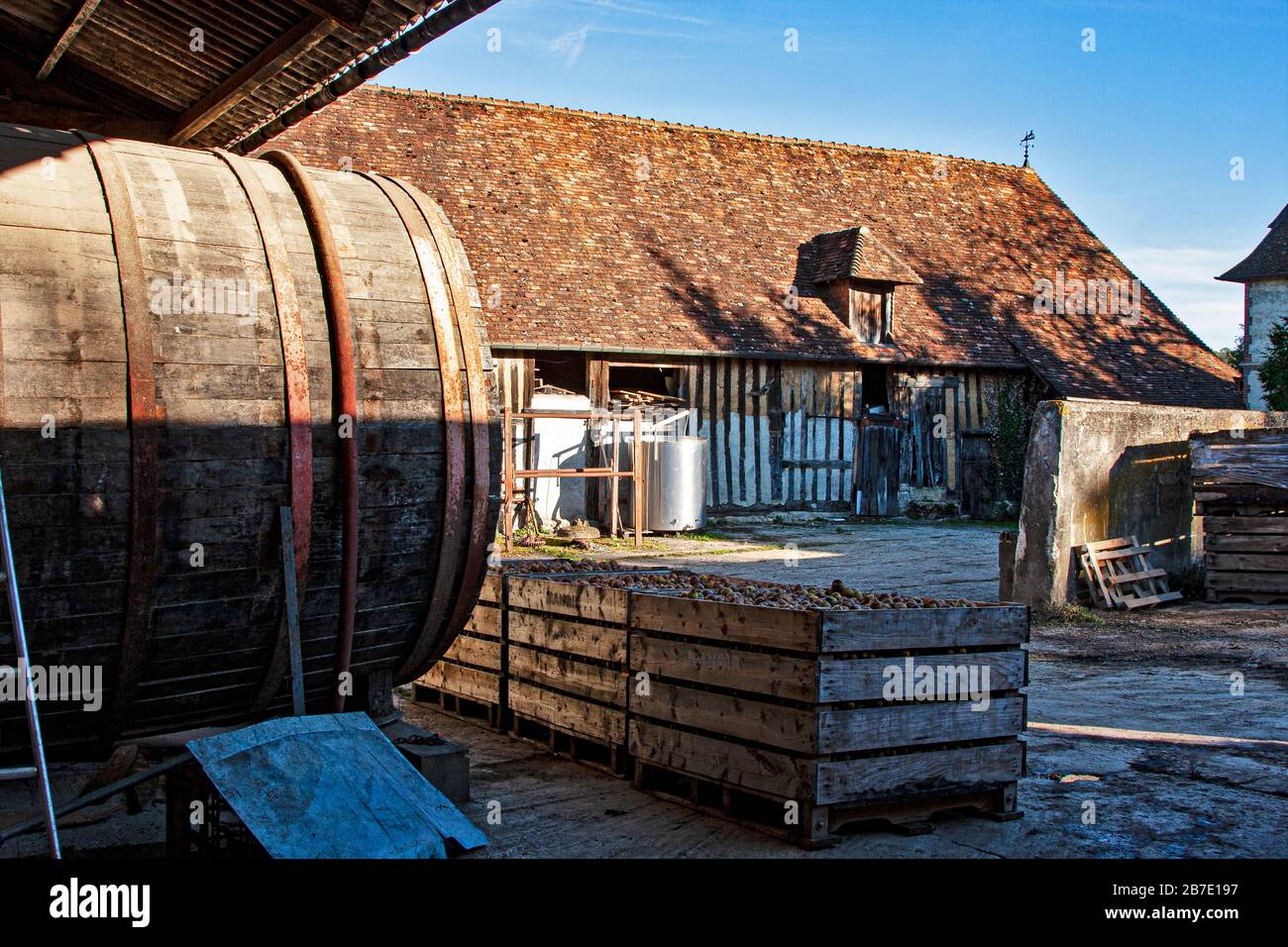 Apple farm france hi-res stock photography and images - Alamy
