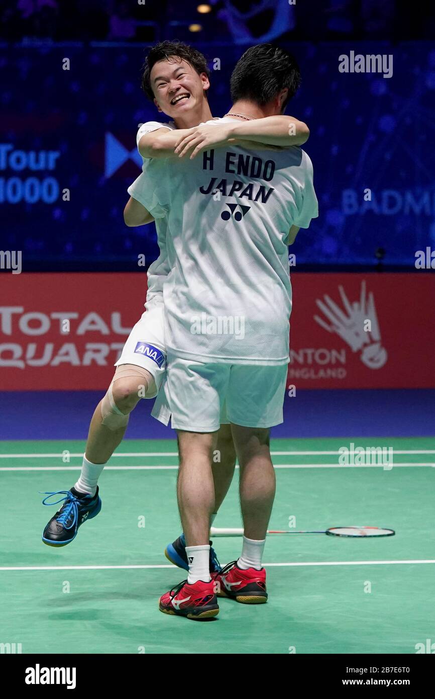 Japan's Yuta Watanabe (left) and Hiroyuki Endo with their trophies ...