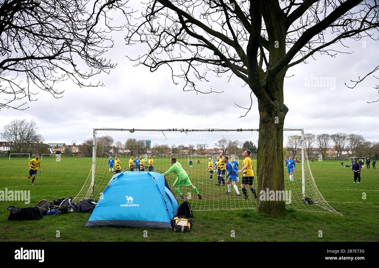 Enfield fc hi-res stock photography and images - Alamy