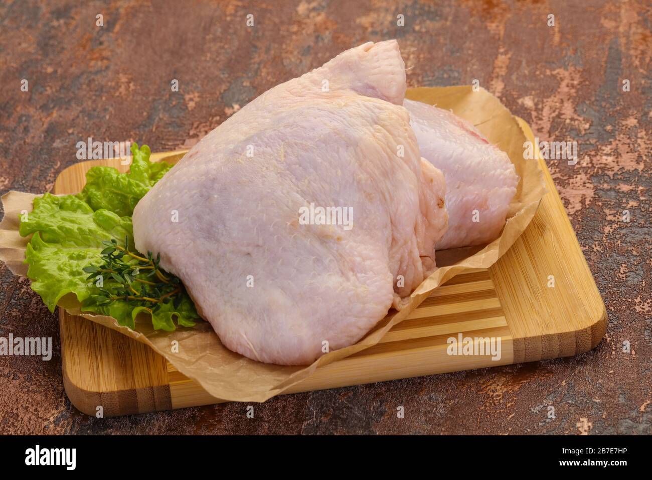 Raw chicken hip ready for cooking Stock Photo - Alamy