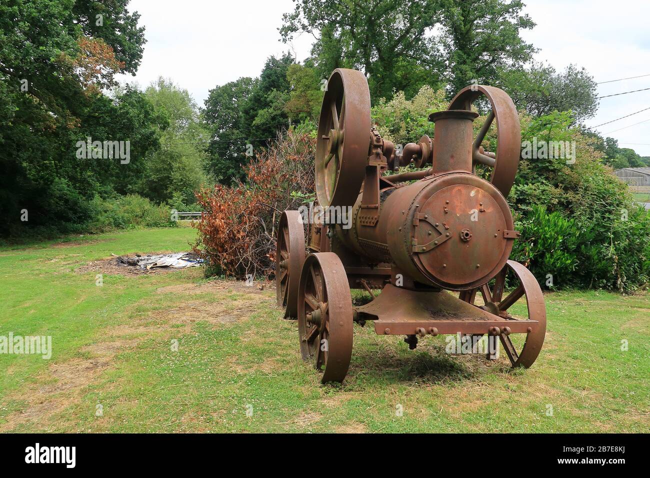 Spokes and wheel of a steam traction engine hi-res stock photography ...