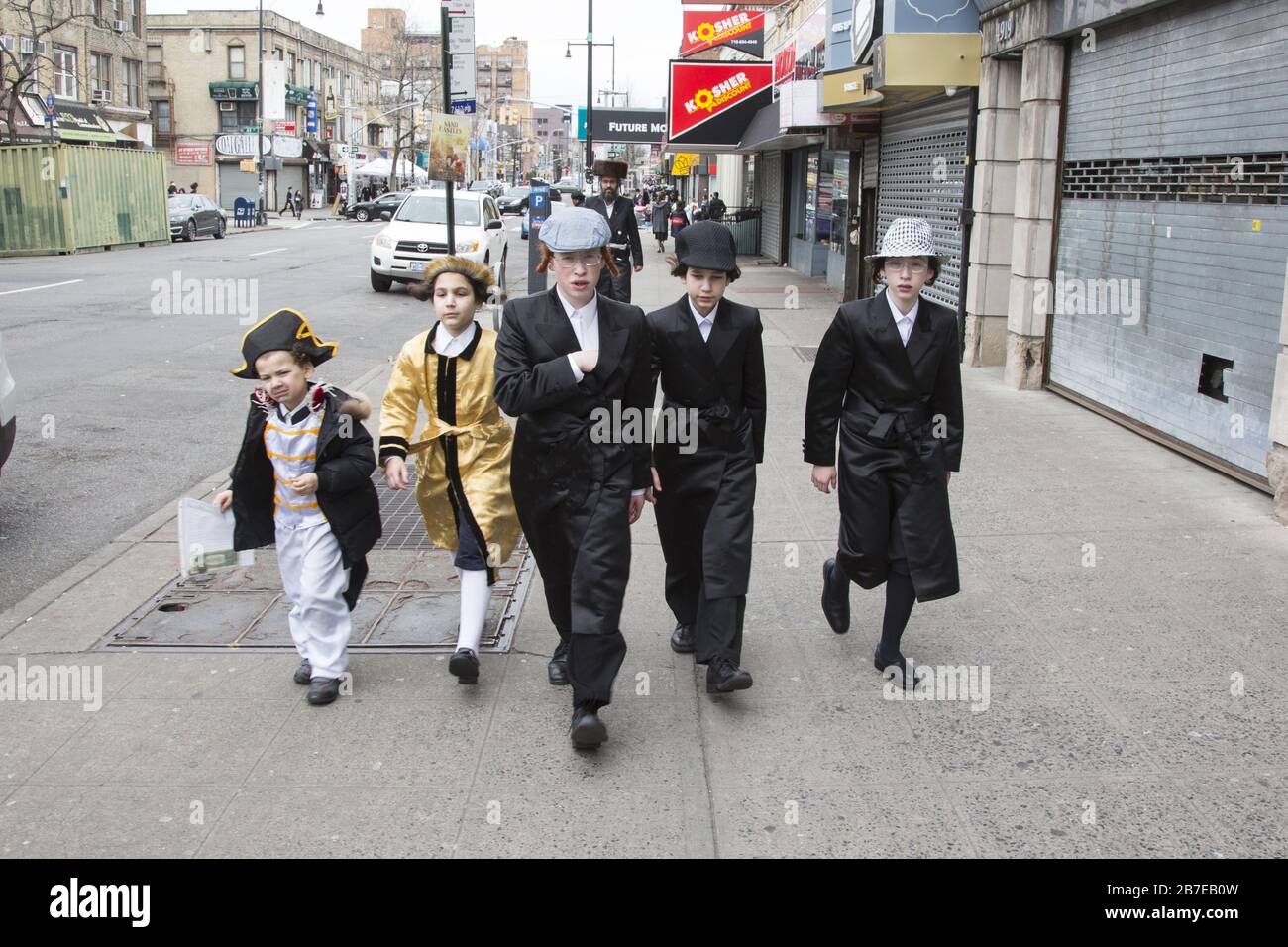 14th day of adar hi-res stock photography and images - Alamy