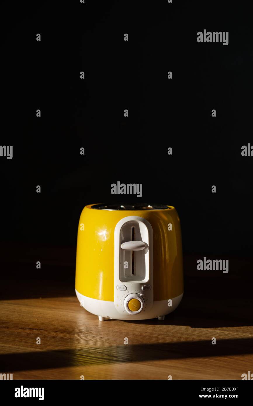 Toaster plug hi-res stock photography and images - Alamy