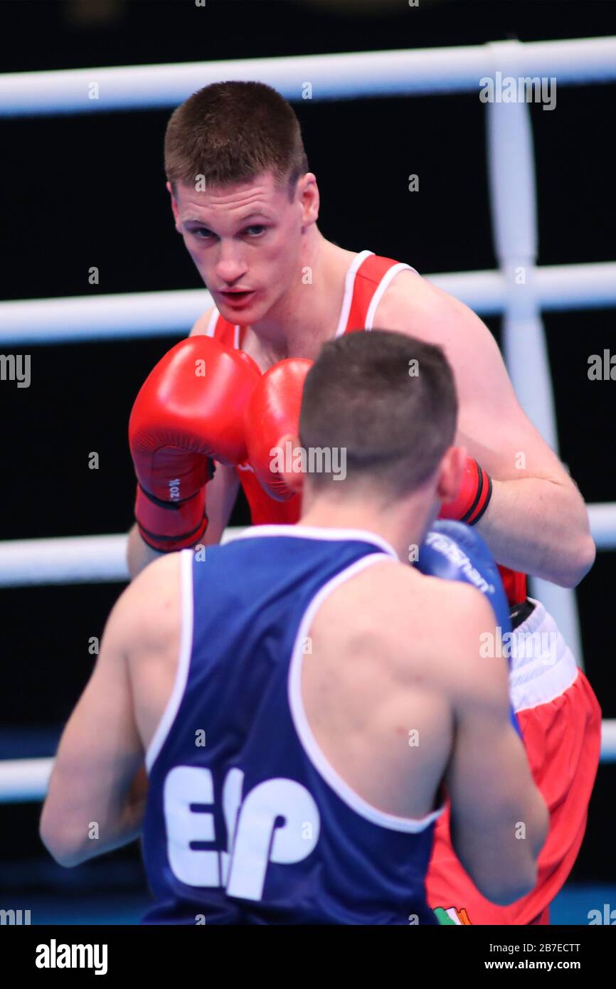 Leon Dominguez Becerra of Spain, wearing blue and George Bates of ...
