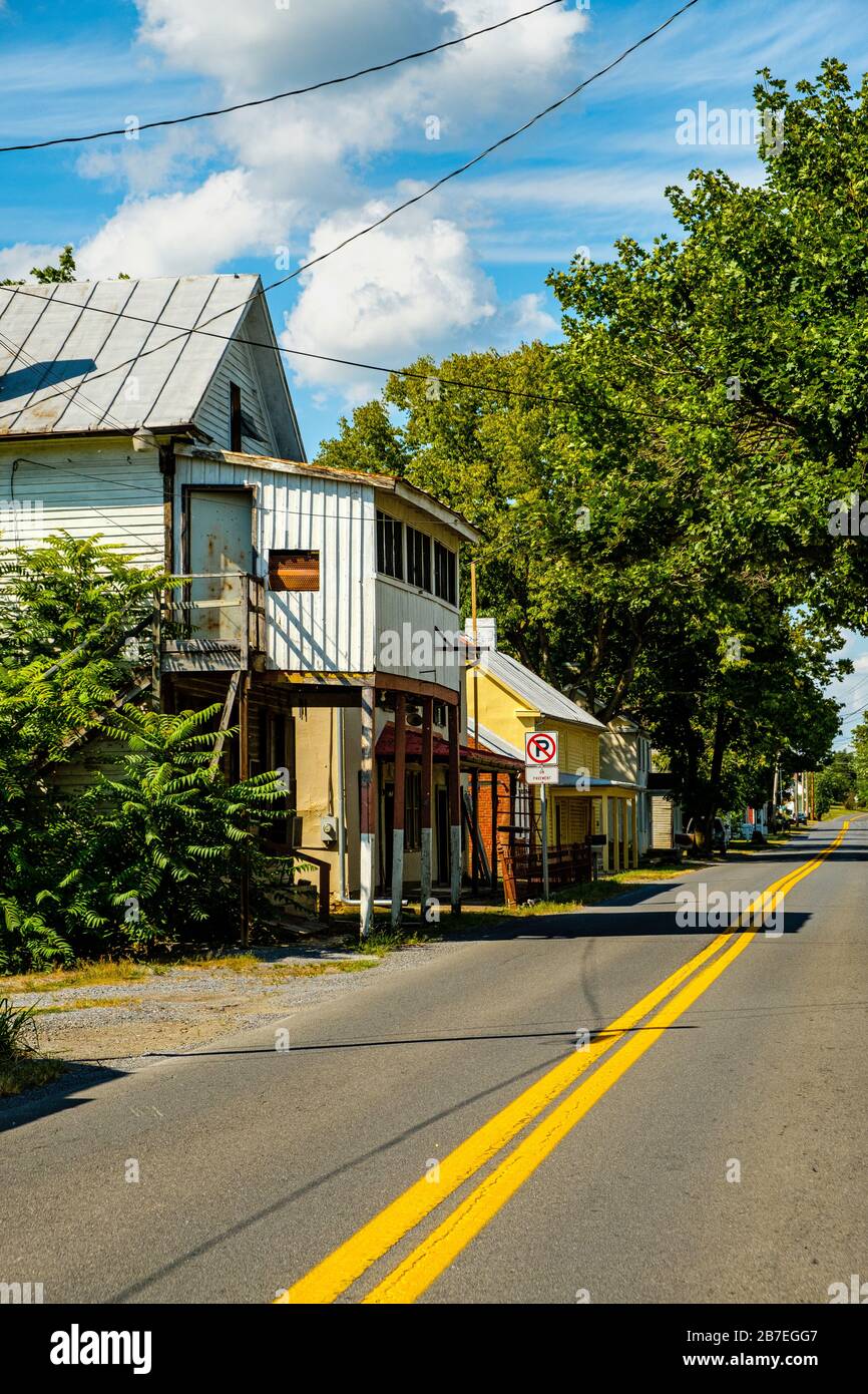 Historic district queen street hi-res stock photography and images - Alamy