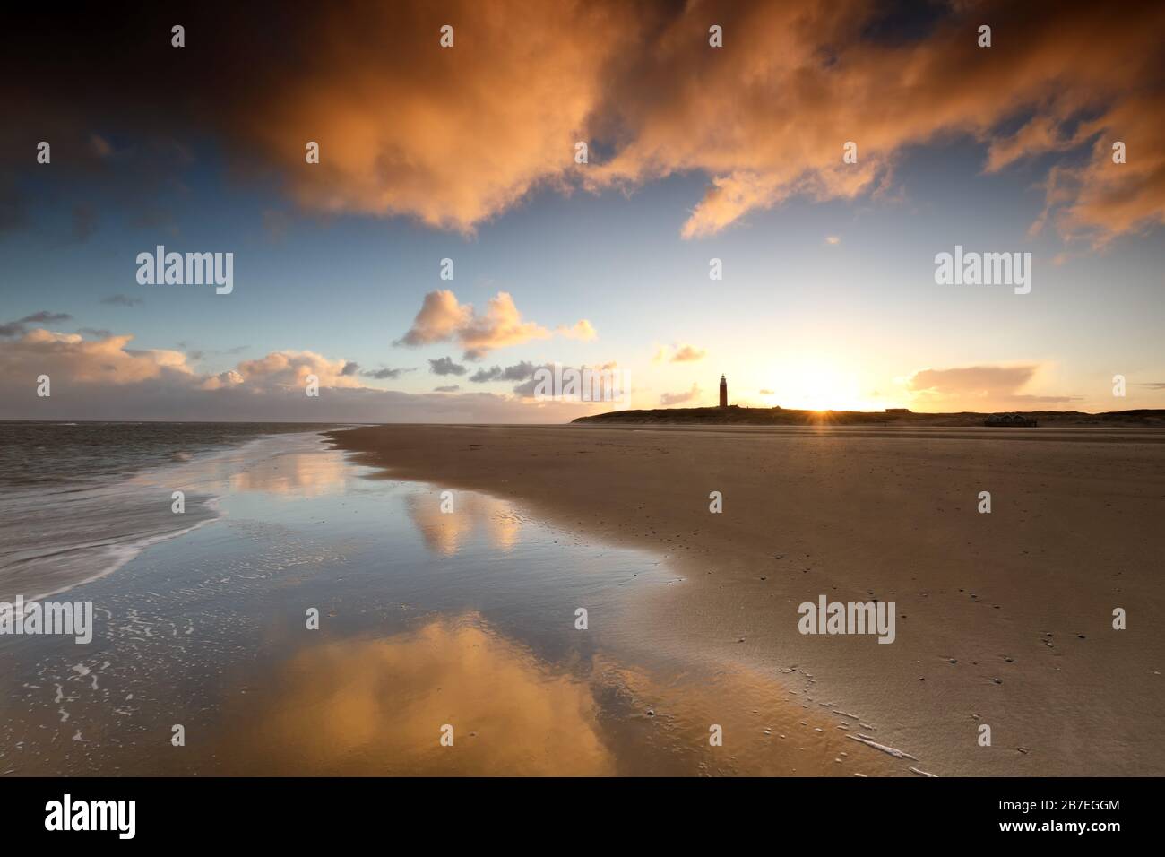 beautiful golden sunrise on beach in summer Stock Photo - Alamy
