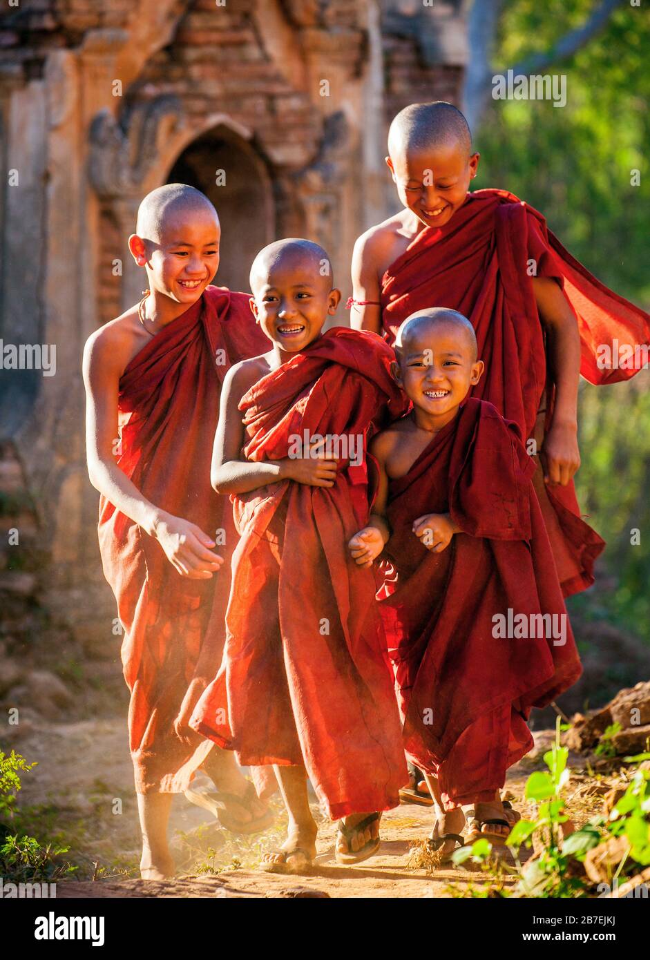 Happy young monks hi-res stock photography and images - Alamy