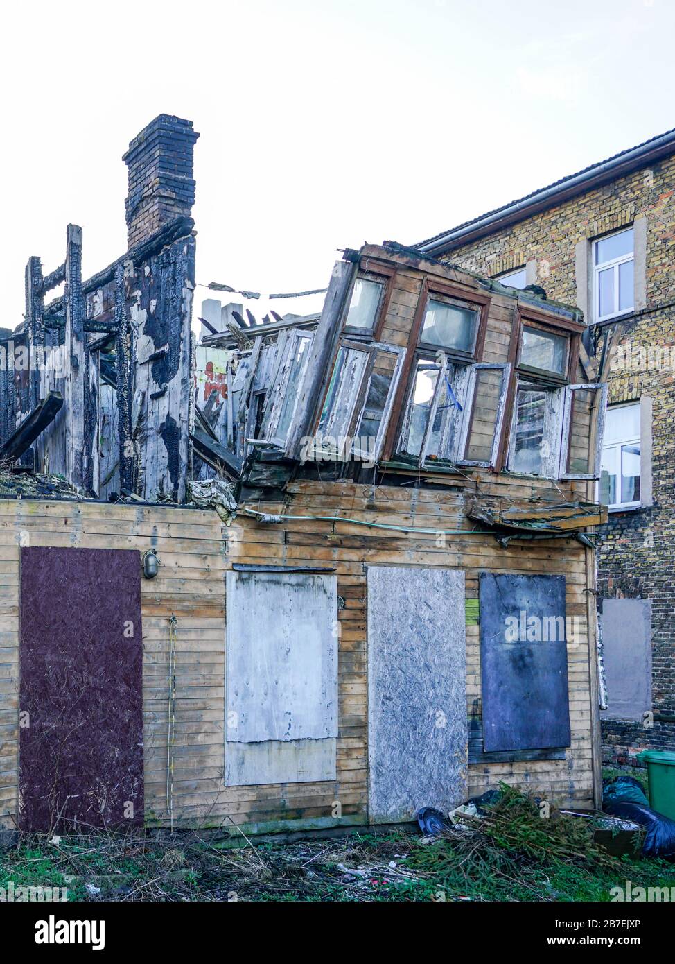 Collapsed wall hi-res stock photography and images - Alamy