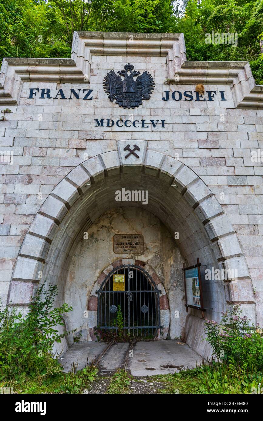 Hallstatt austria salt mine hi-res stock photography and images - Alamy