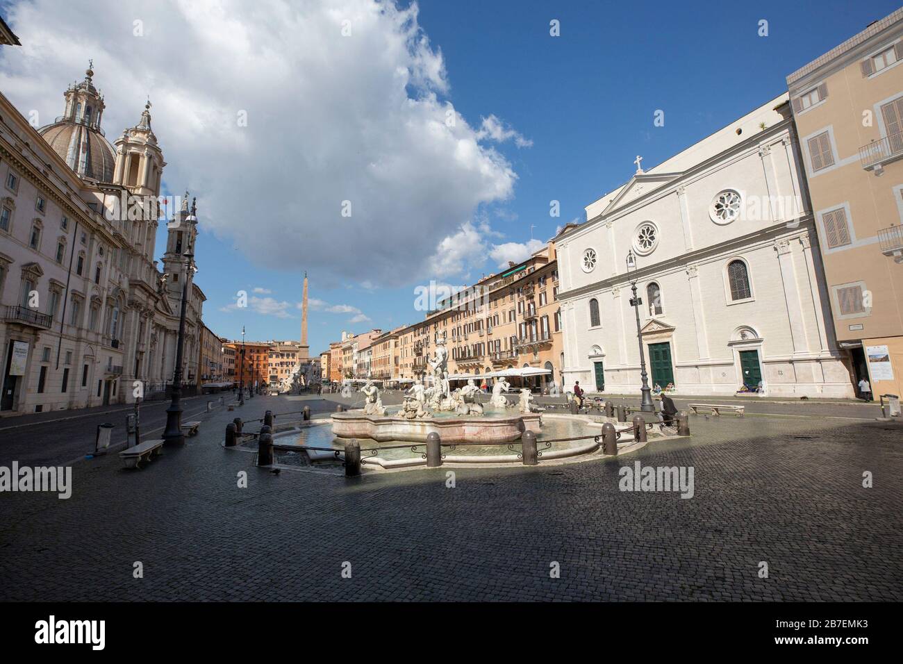 Restricted traffic zone italy hi-res stock photography and images - Alamy