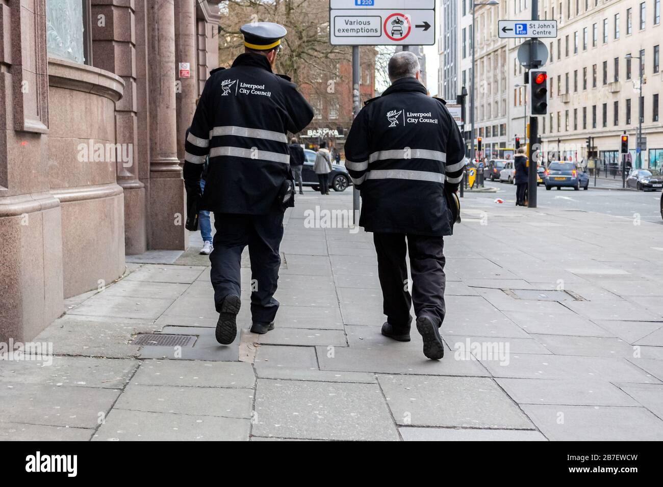 Traffic wardens uniform hi-res stock photography and images - Alamy