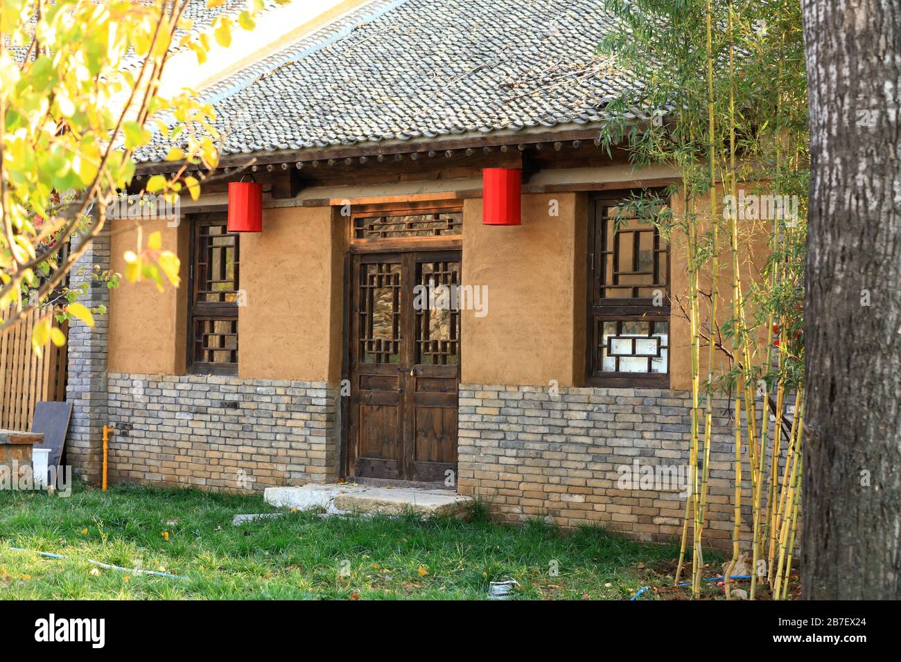 The ancient Chinese rural houses Stock Photo - Alamy