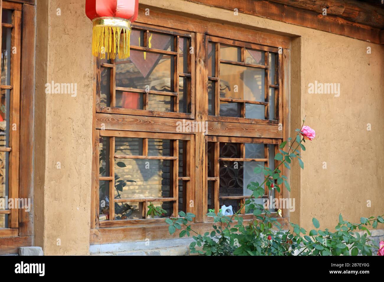 The ancient Chinese rural houses Stock Photo - Alamy