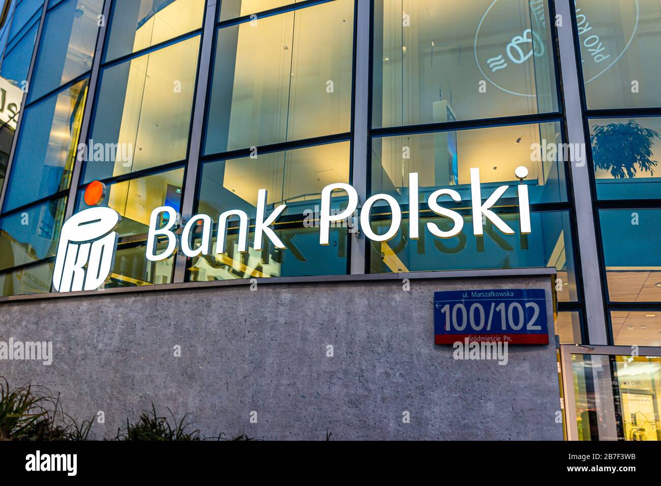Zloty sign hi-res stock photography and images - Alamy