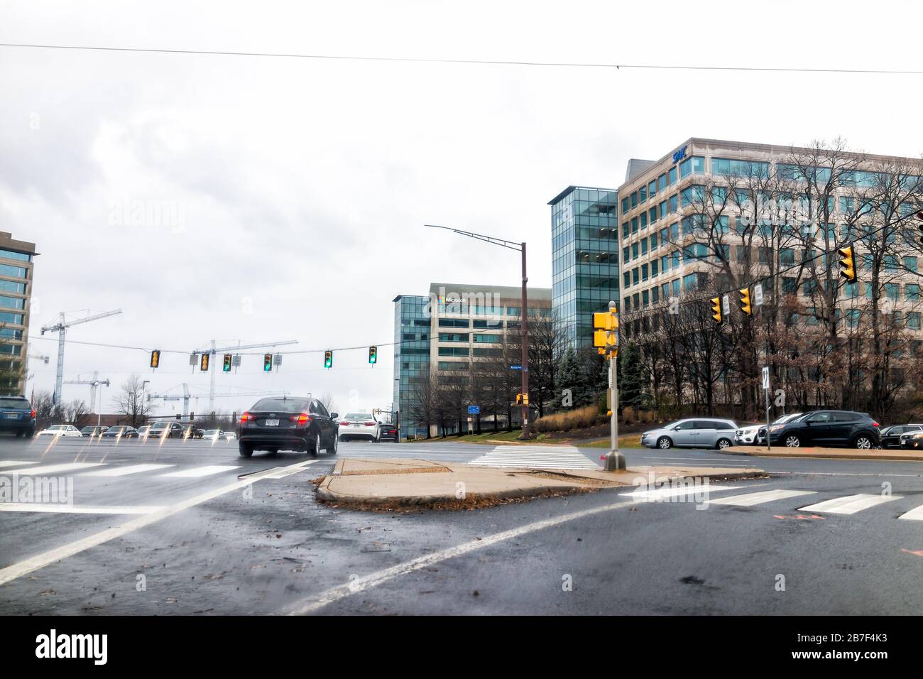 Reston, USA - December 10, 2019: Sunset Hills road near town center ...