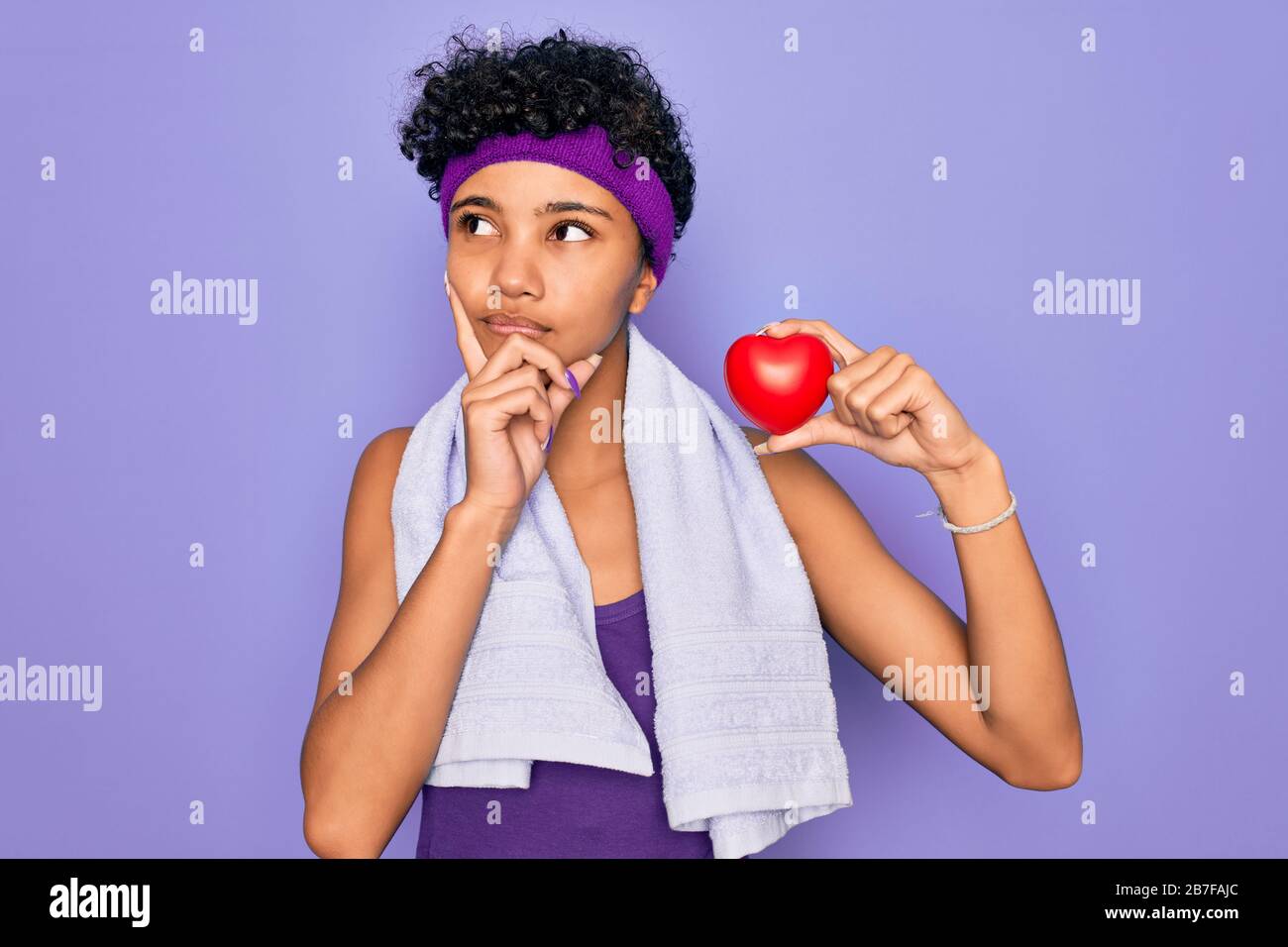 Exercise brain young woman thinking hi-res stock photography and images ...