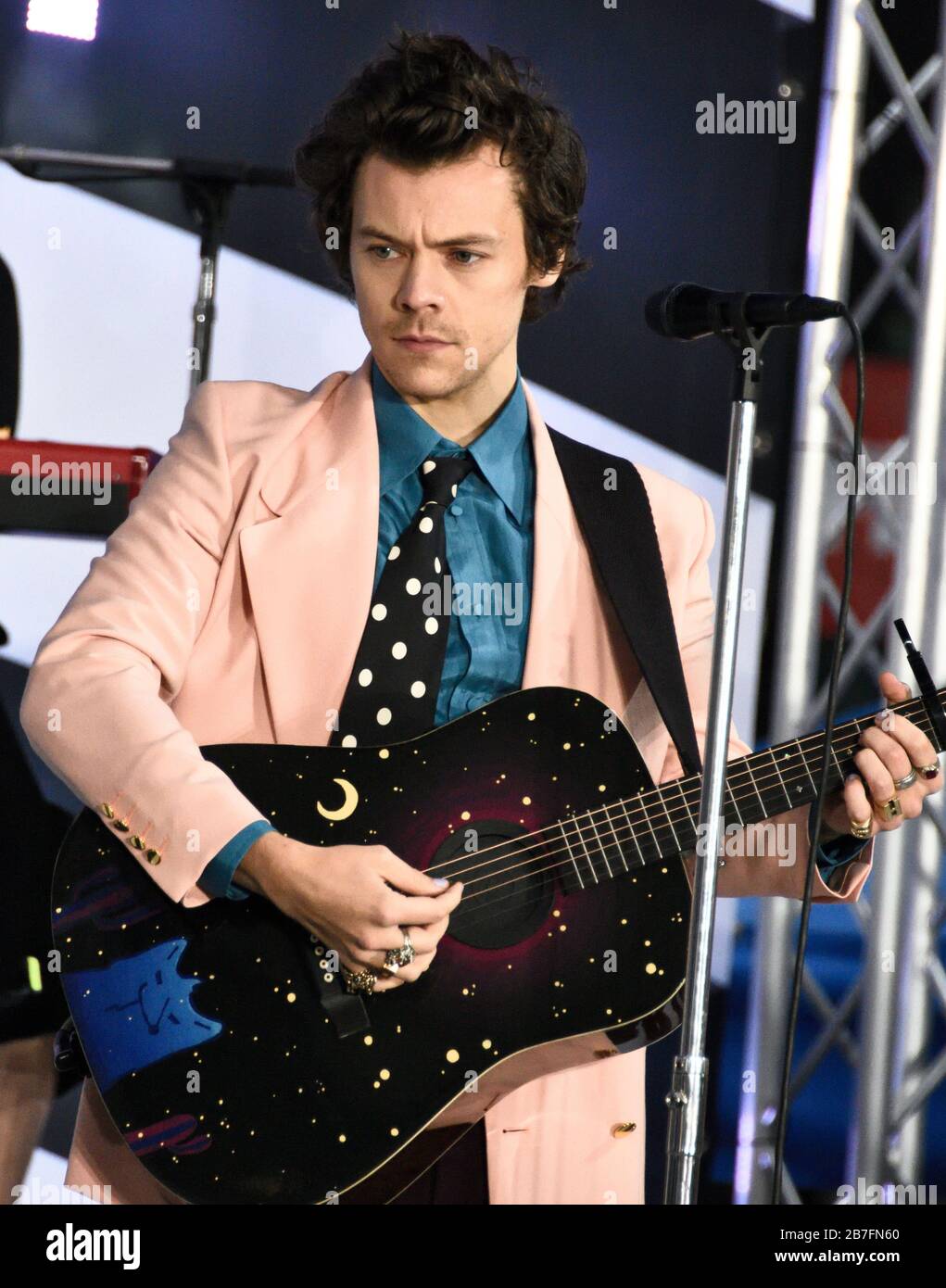 NEW YORK, NY, USA - FEBRUARY 26, 2020: English Singer-Songwriter Harry ...