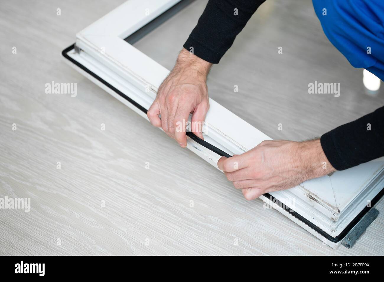 Professional master at repair and installation of windows, changes ...