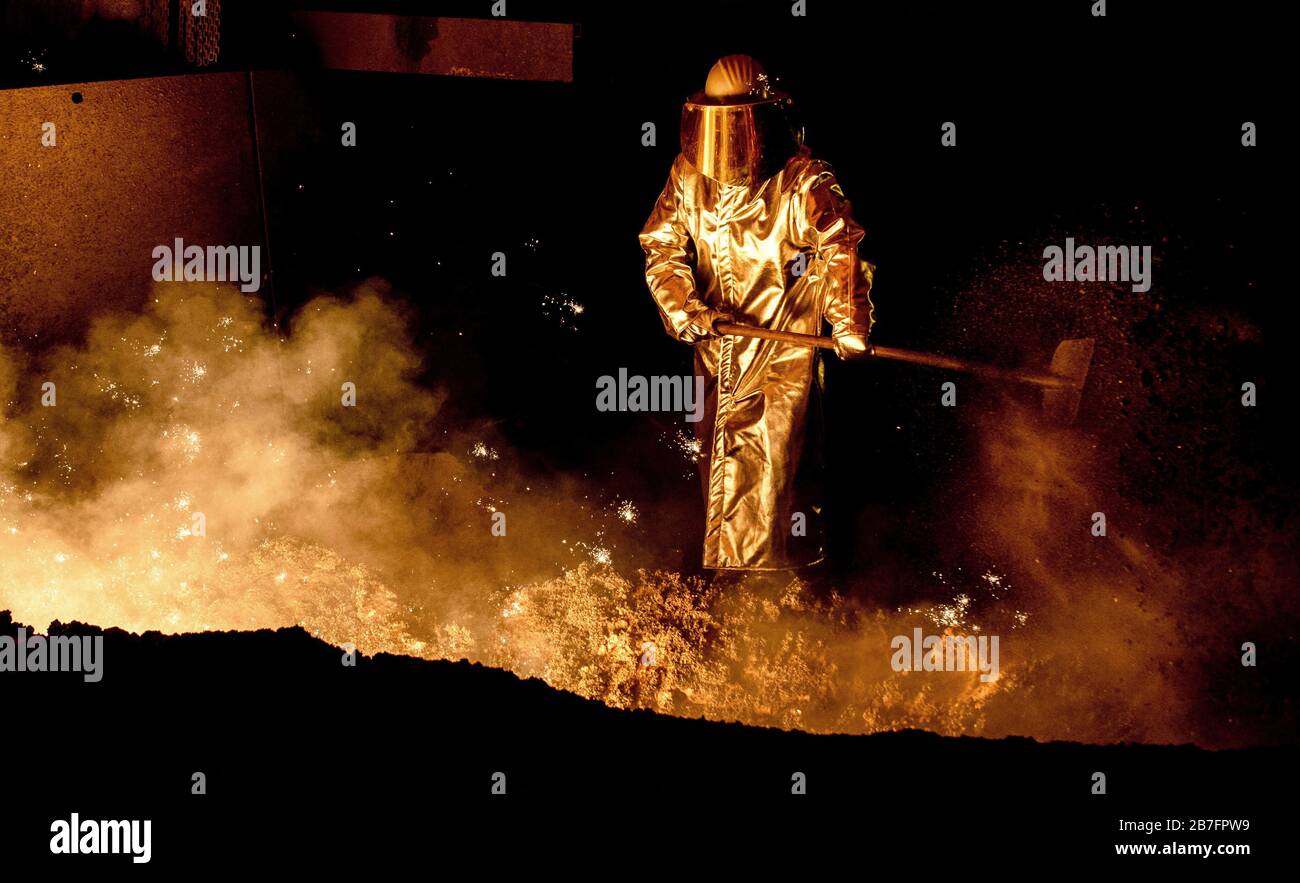 Blast furnace tapping hi-res stock photography and images - Alamy