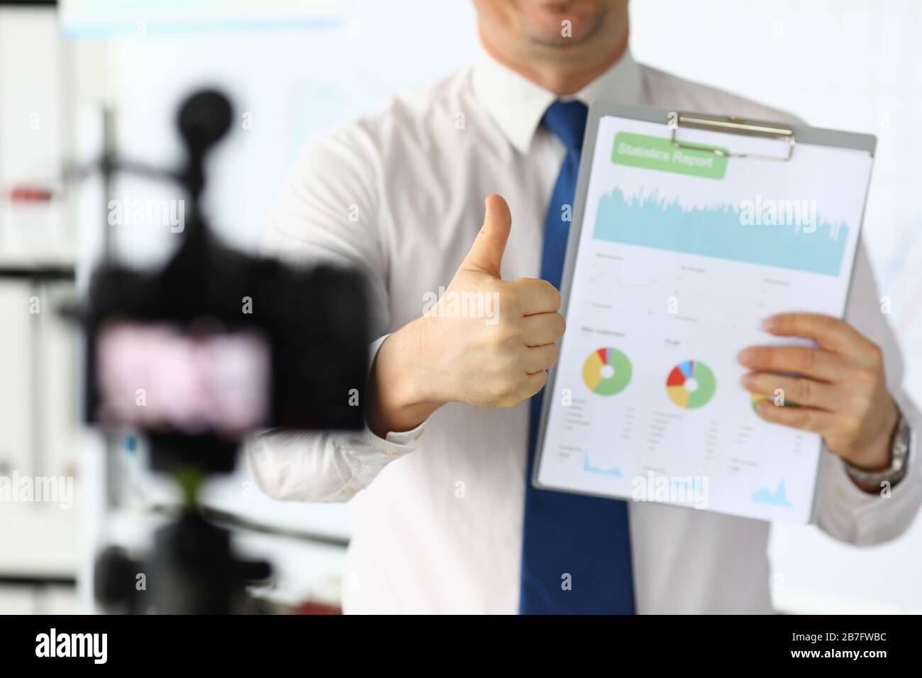 Online master class hi-res stock photography and images - Alamy