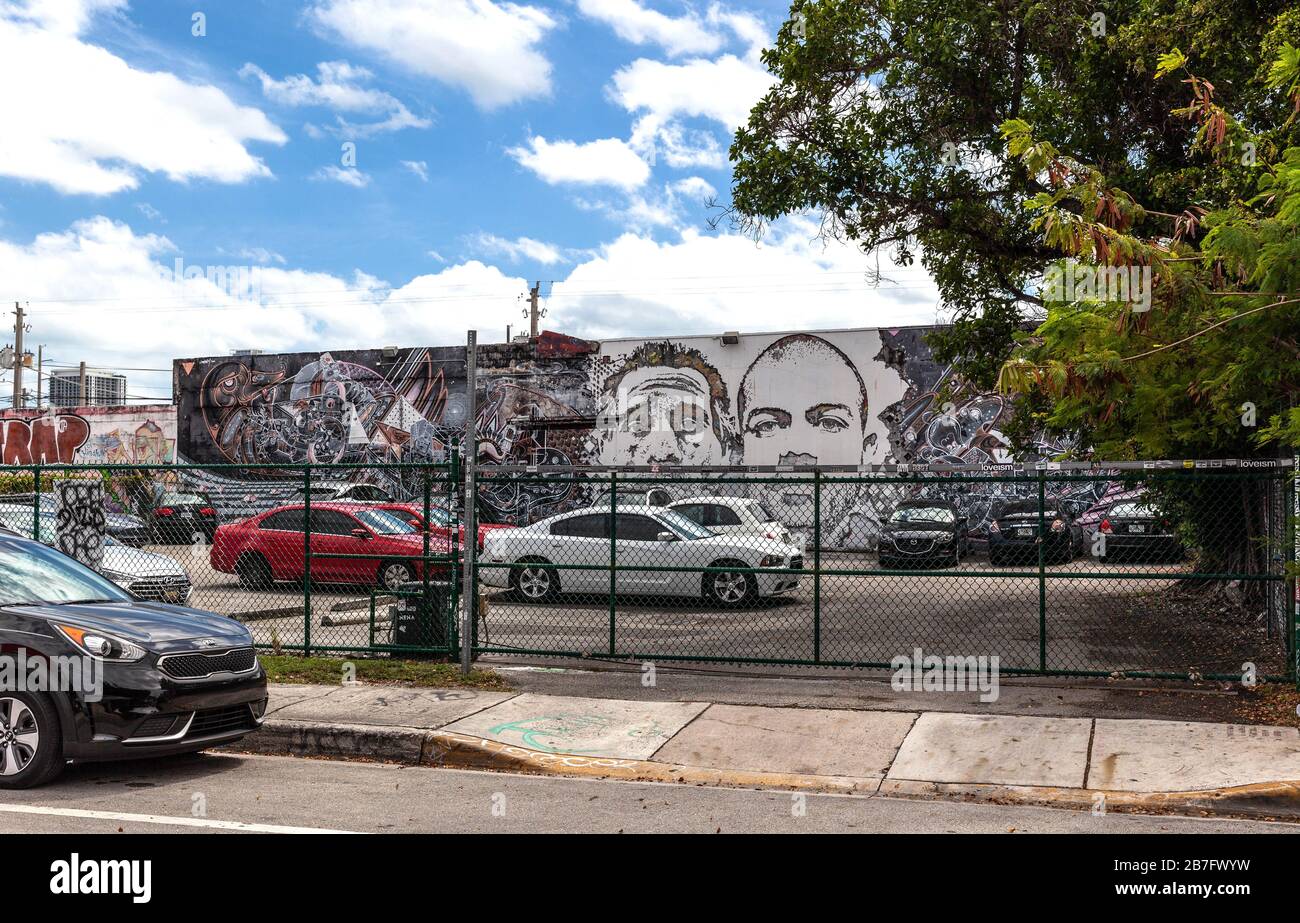 Graffiti parking car park hi-res stock photography and images - Alamy