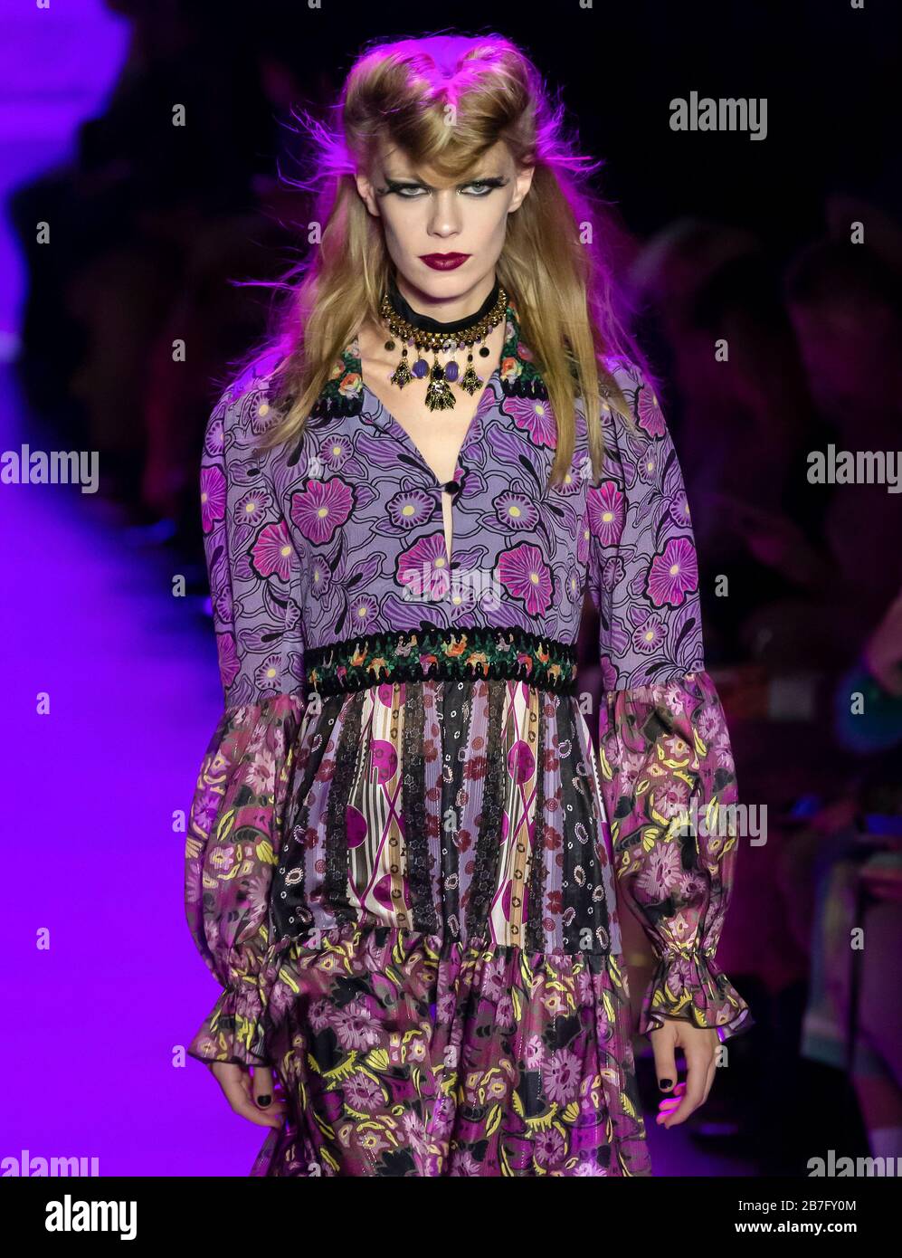 Anna sui fall winter 2020 hi-res stock photography and images - Alamy