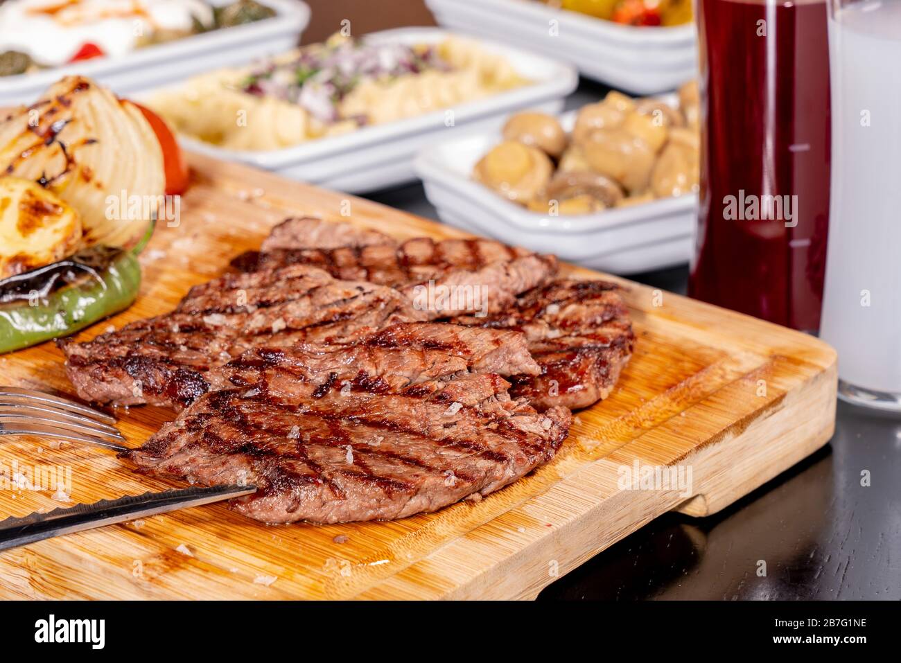 Medium Roasted T-Bone Steak stock photo Stock Photo - Alamy