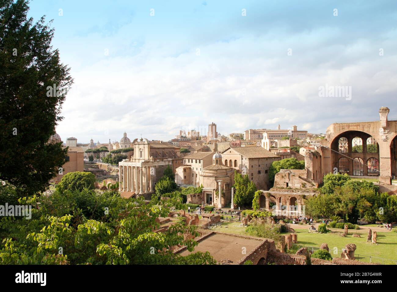 View of the Roman Forum during sunset in Rome, Italy Stock Photo - Alamy
