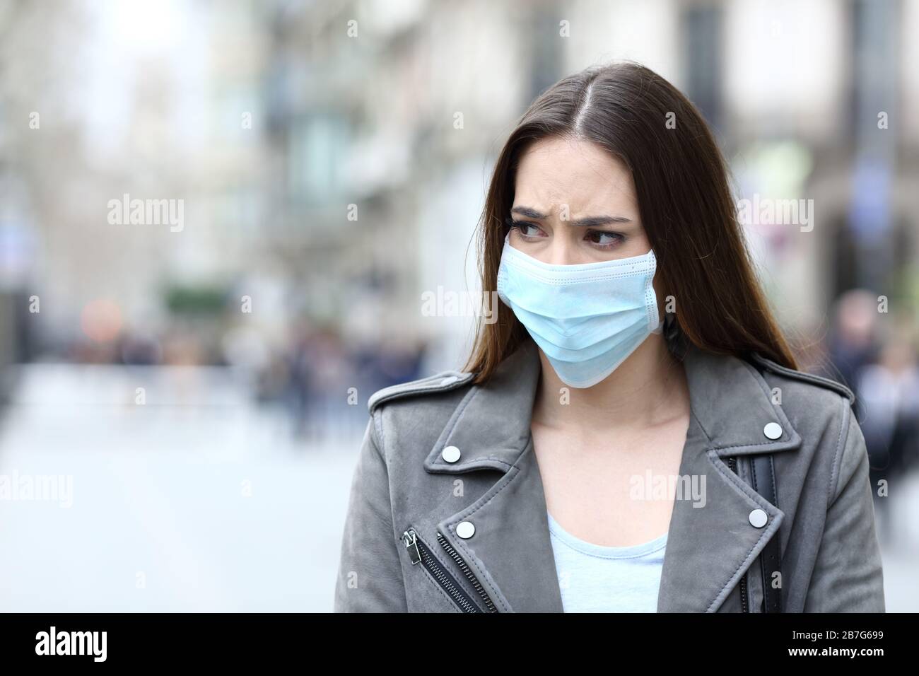 Side view mask hi-res stock photography and images - Alamy