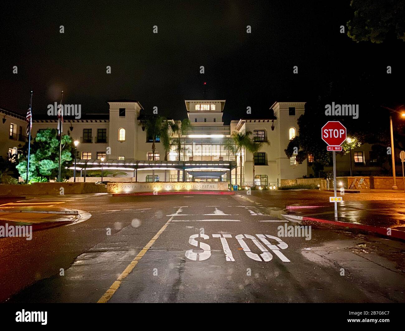 Santa barbara cottage hospital hi-res stock photography and images - Alamy