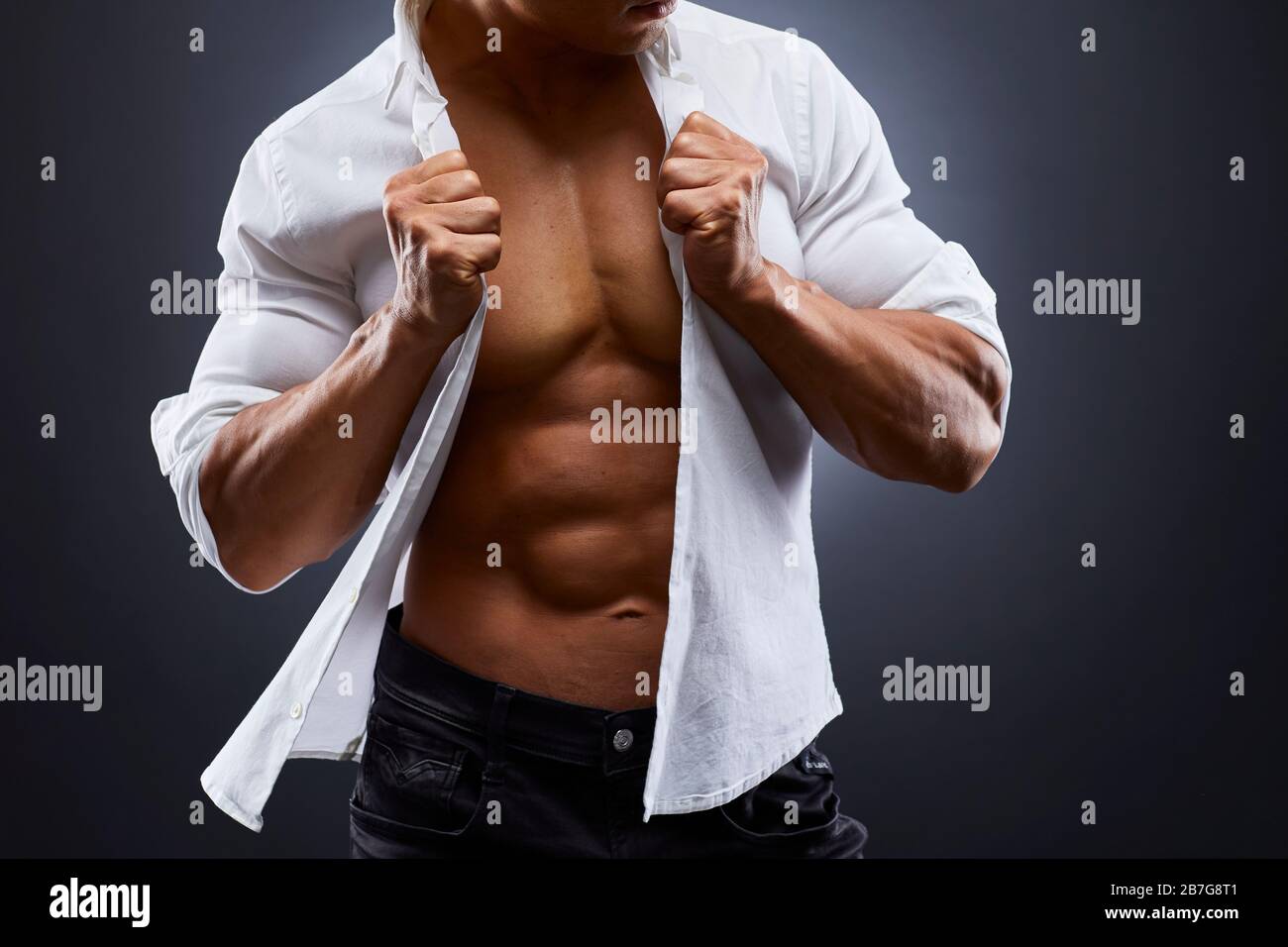 Part bodybuilder men muscle hi-res stock photography and images - Alamy