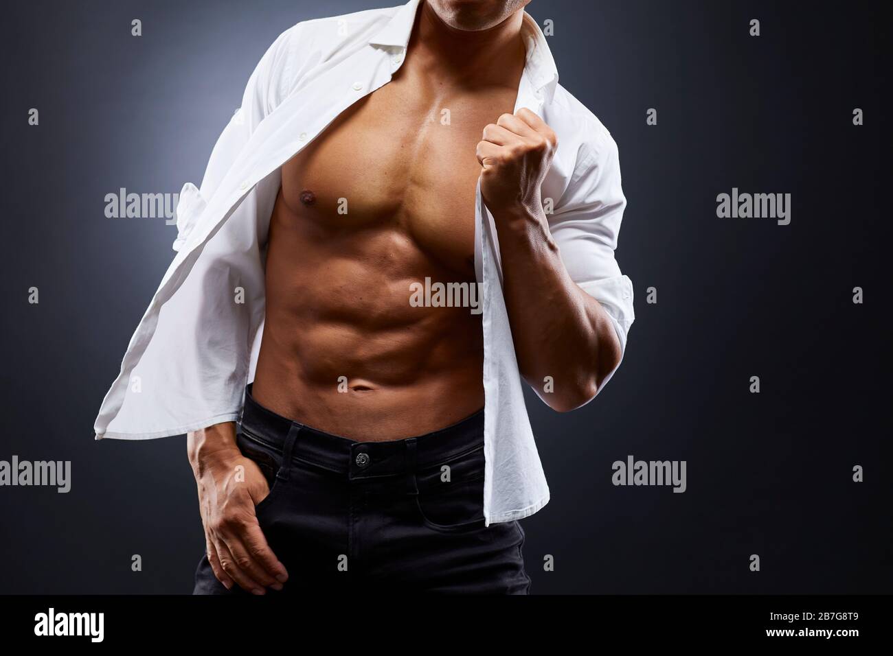 Japanese male bodybuilder Stock Photo - Alamy