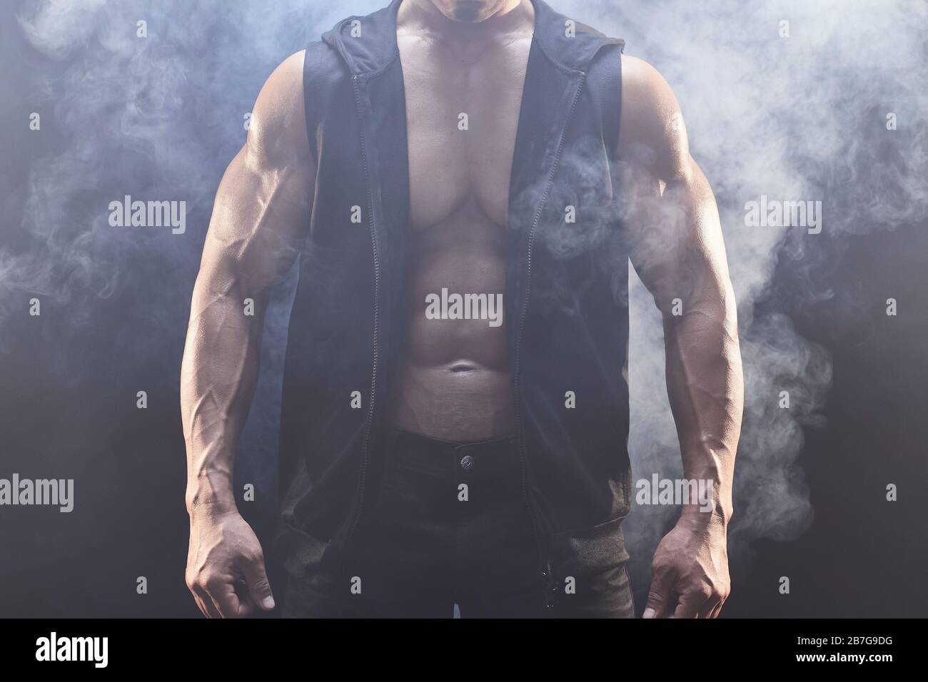 Japanese male bodybuilder Stock Photo - Alamy