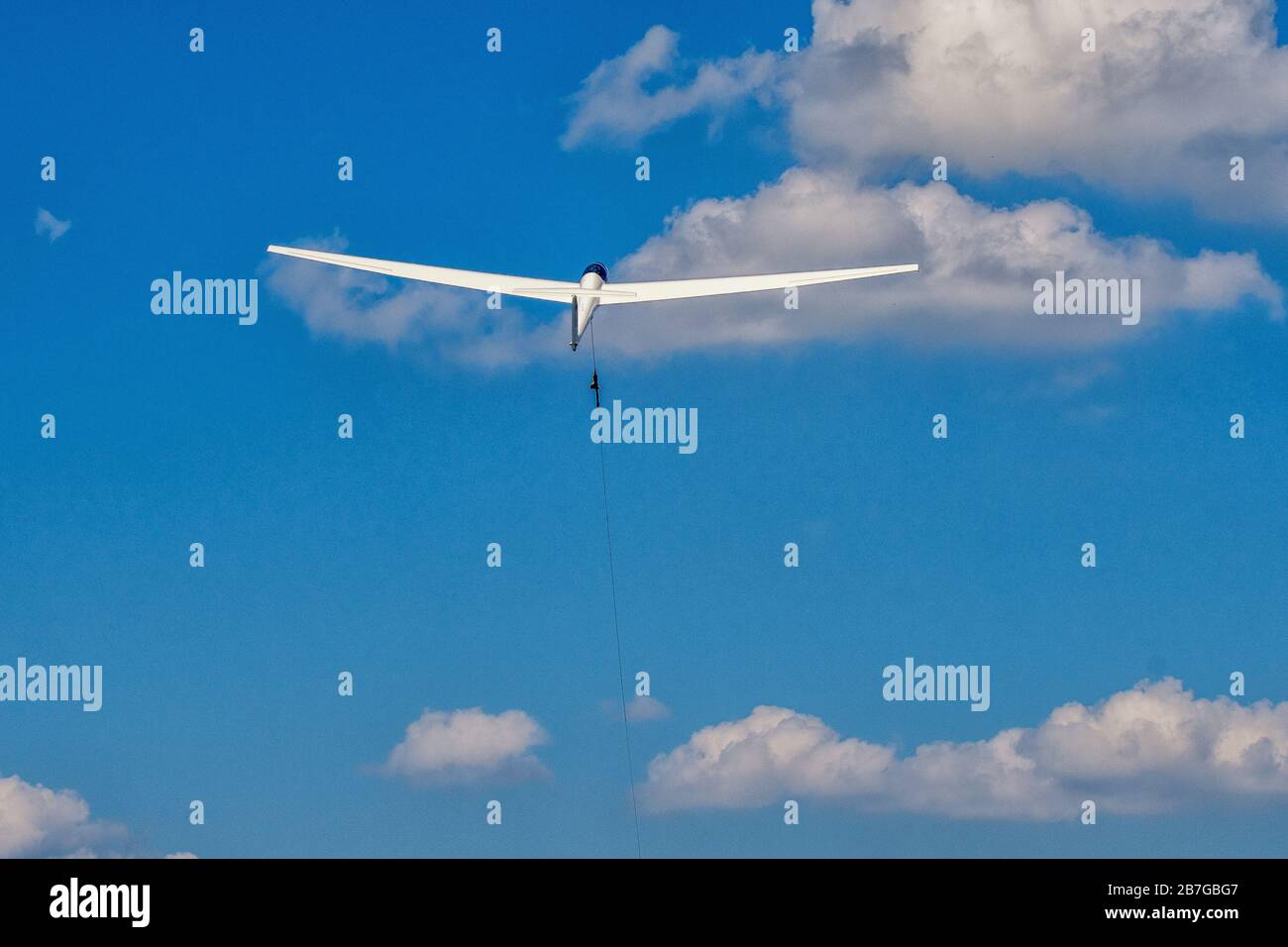 Glider winch hi-res stock photography and images - Alamy