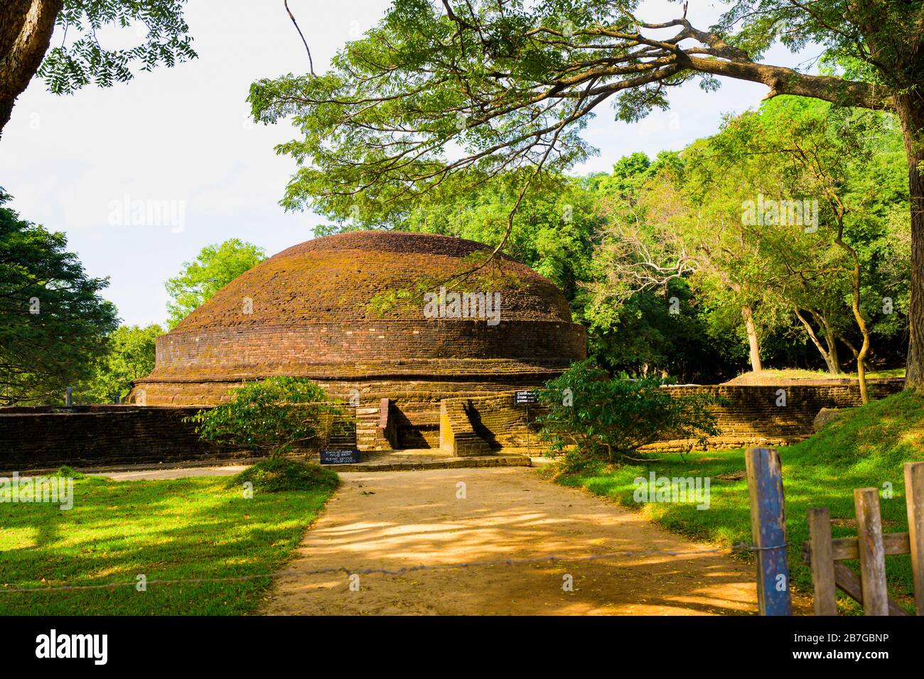 Somawathi hi-res stock photography and images - Alamy