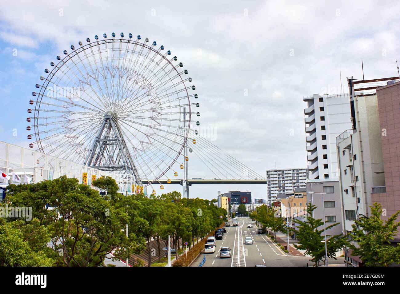 Ferris wheel in Osaka Stock Photo - Alamy