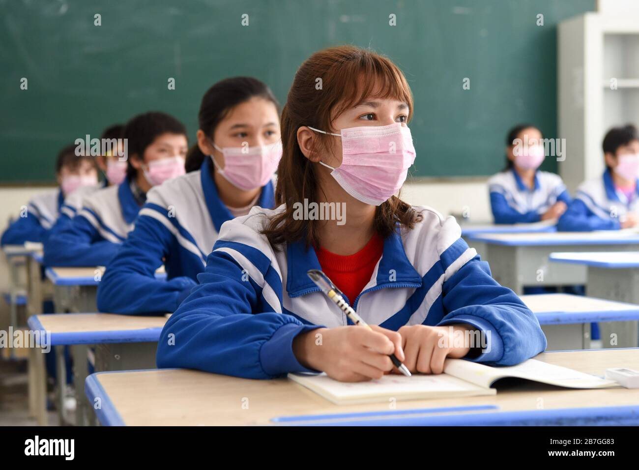 Two first graders in class hi-res stock photography and images - Alamy
