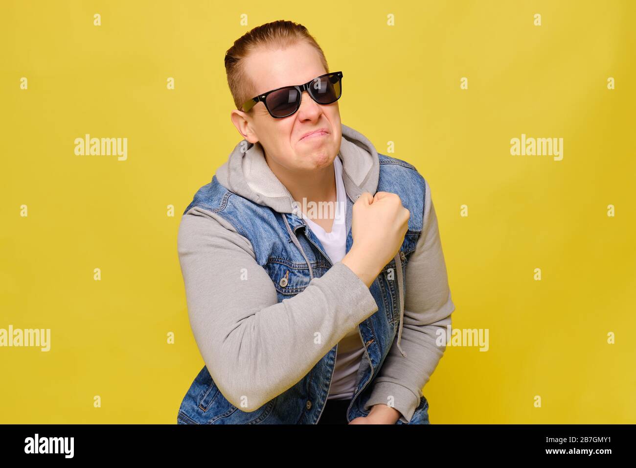 Biceps arms hi-res stock photography and images - Alamy