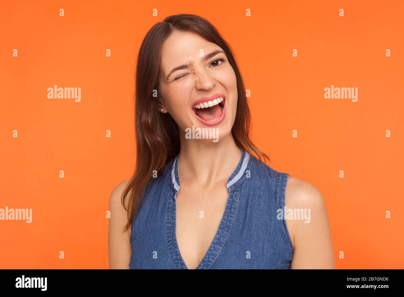 Mouth open wide woman closeup hi-res stock photography and images - Alamy