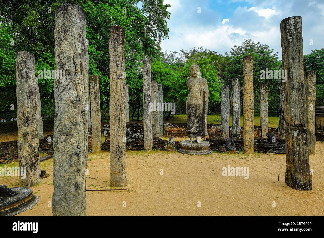 The sanctuary of the Atadage in Polonnaruwa, Sri Lanka Stock Photo - Alamy