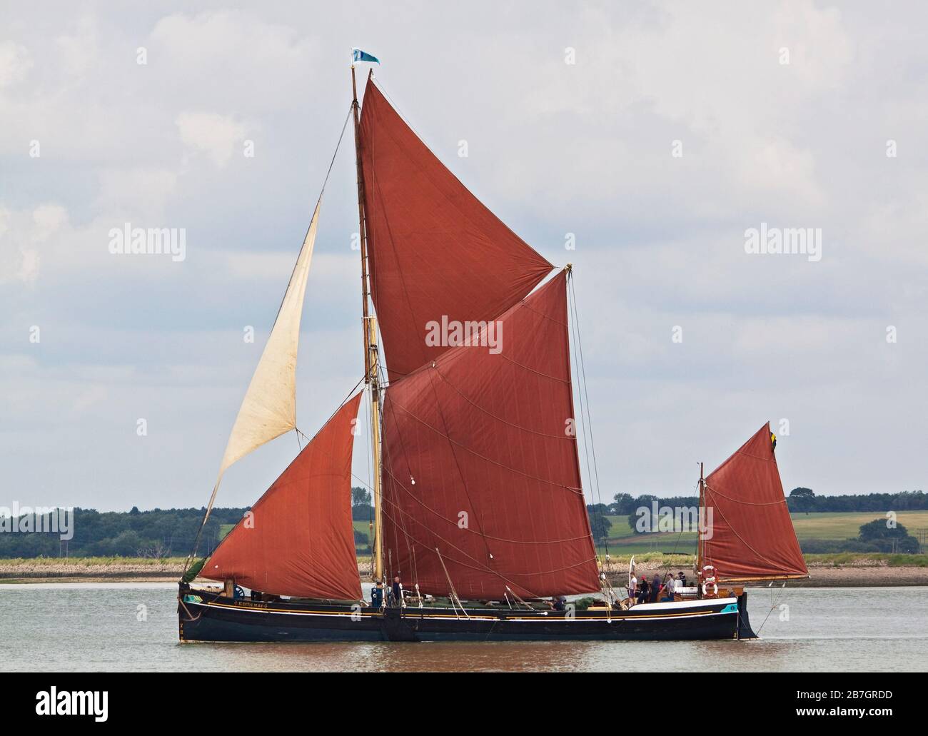 The Thames sailing barge Edith May in full sail Stock Photo - Alamy