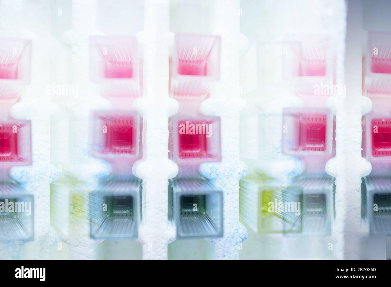 Reactive tests in laboratory hi-res stock photography and images - Alamy