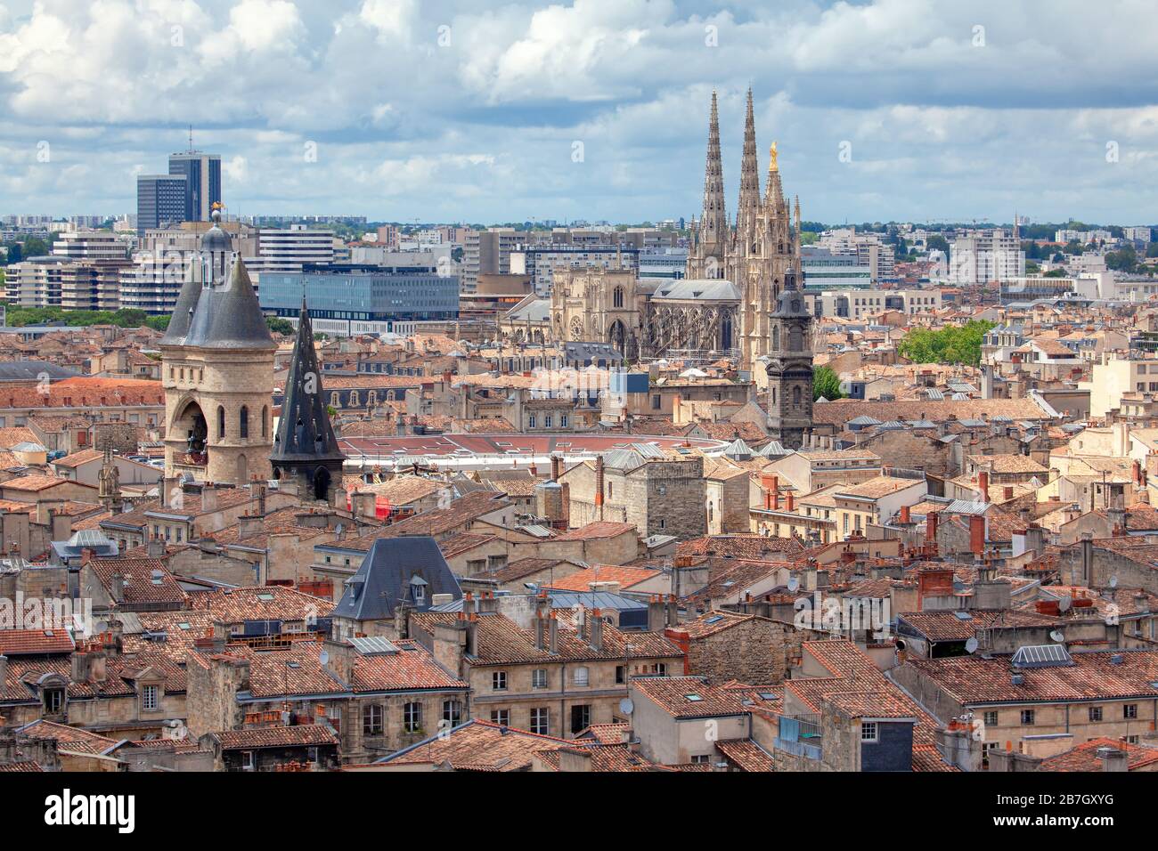 Bordeaux old town aerial view Stock Photo - Alamy