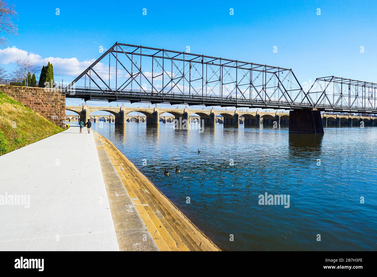 Truss bridge hi-res stock photography and images - Alamy